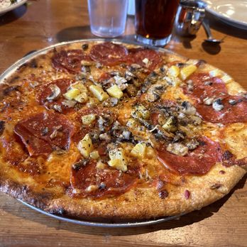 FLATBREAD COMPANY - 696 Photos & 805 Reviews - 72 Commercial St ...