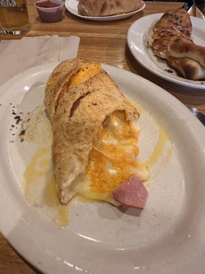 THREE RIVERS PIZZERIA - Updated October 2025 - 10 Reviews - 107 E Main ...