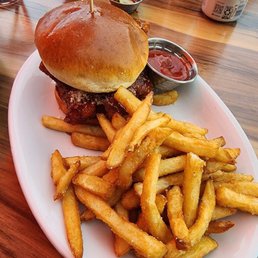 SALARYMAN TOCO HILLS - 92 Photos & 37 Reviews - 2941 N Druid Hills Rd ...