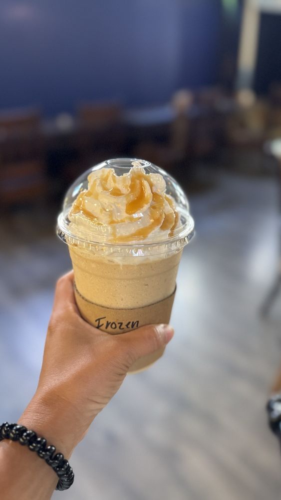 MUGGLES MUG - Updated October 2025 - 274 Photos & 206 Reviews - 79 ...