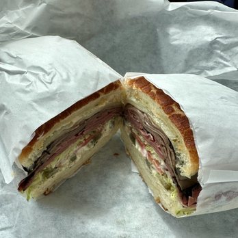 GOOD SUBS MARKET - Updated October 2024 - 45 Photos & 33 Reviews - 7622 ...