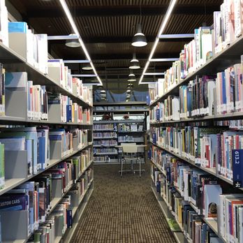 SNOQUALMIE LIBRARY - Updated October 2025 - 26 Photos - 7824 Center ...