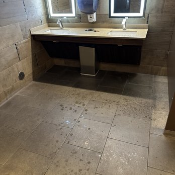 AMC EDINBURG 18 - Updated December 2025 - 47 Photos & 62 Reviews - 3003 ...