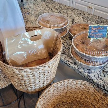 ITALIAN PRINCESS BAKERY & DELI - Updated January 2026 - 65 Photos & 40 ...