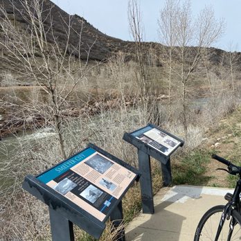 ANIMAS RIVER TRAIL - Updated August 2025 - 40 Photos - W 9th St ...