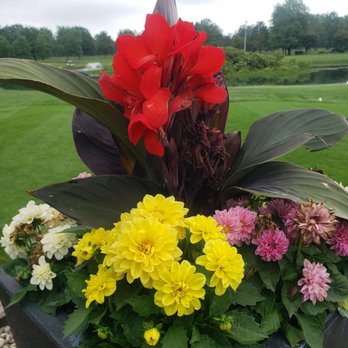 MAPLE HILL GOLF - Updated December 2025 - 48 Photos & 35 Reviews - 5555 ...