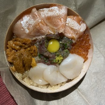 MR. TUNA - Updated May 2024 - 223 Photos & 116 Reviews - 83 Middle St ...