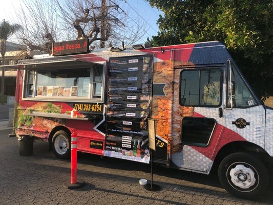 OC TACOS 2 - Updated March 2025 - 65 Photos & 43 Reviews - 1072 N ...