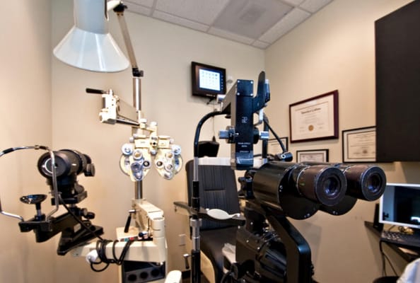 OPTOMETRIC OPTIONS - Updated October 2025 - 25 Photos & 120 Reviews ...