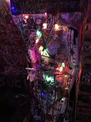 CLOCKWORK BAR - 74 Photos & 90 Reviews - Dive Bars - 21 Essex St, New ...