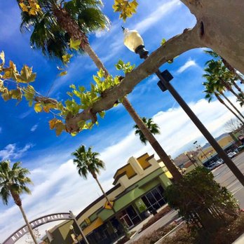 RIVERSIDE PLAZA - Updated August 2025 - 110 Photos & 90 Reviews - 3535 ...
