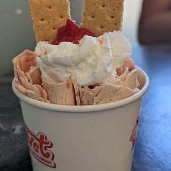 VELVET BOBA TEA & ROLLED ICE CREAM - Updated July 2025 - 159 Photos ...