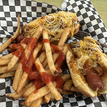 POINT BREAK CAFE - Updated August 2025 - 50 Photos & 21 Reviews - 3916 ...