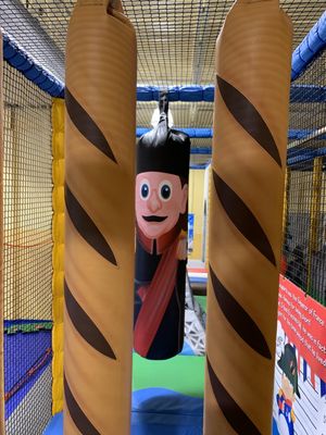 SCRAMBLE - 137 Photos & 197 Reviews - 5412 Eisenhower Ave, Alexandria ...