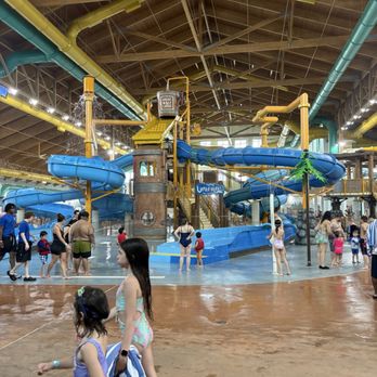 GREAT WOLF LODGE - Updated December 2025 - 112 Photos & 57 Reviews ...