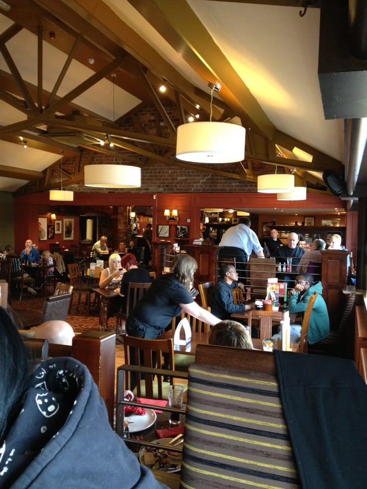 STANLEY FERRY - Updated October 2025 - 13 Photos - Ferry Lane ...