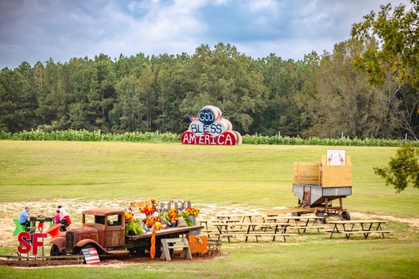 SEWARD FARMS - Updated January 2026 - 18 Photos - 10836 Tanner Williams ...