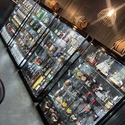 HUSH - Updated November 2024 - 764 Photos & 302 Reviews - 211 S Main St ...