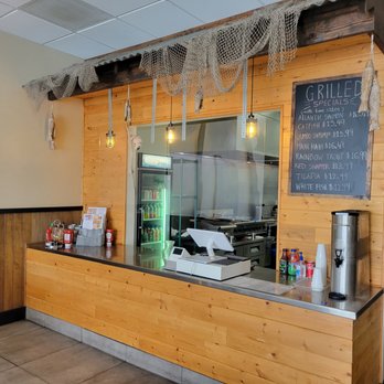 FISH DADDY GRILL - Updated May 2024 - 327 Photos & 312 Reviews - 231 N ...