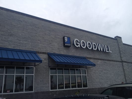 PALMETTO GOODWILL - 18 Photos & 14 Reviews - 127 Loyola Dr, Myrtle ...