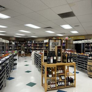 US FOODS CHEF’STORE - Updated July 2025 - 2885 North Sanders St, Helena ...