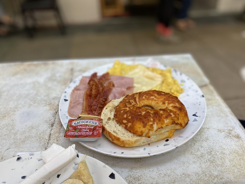 BEAN SCENE CAFE - 239 Photos & 454 Reviews - 186 S Murphy Ave ...