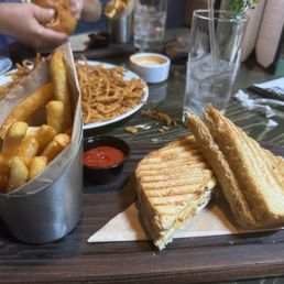 BLVD GRILLE - Updated September 2025 - 424 Photos & 336 Reviews - 46 S ...