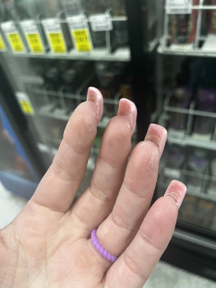 THE NAIL CREW - 24 Photos & 50 Reviews - 8 Plaza 94, Saint Peters ...