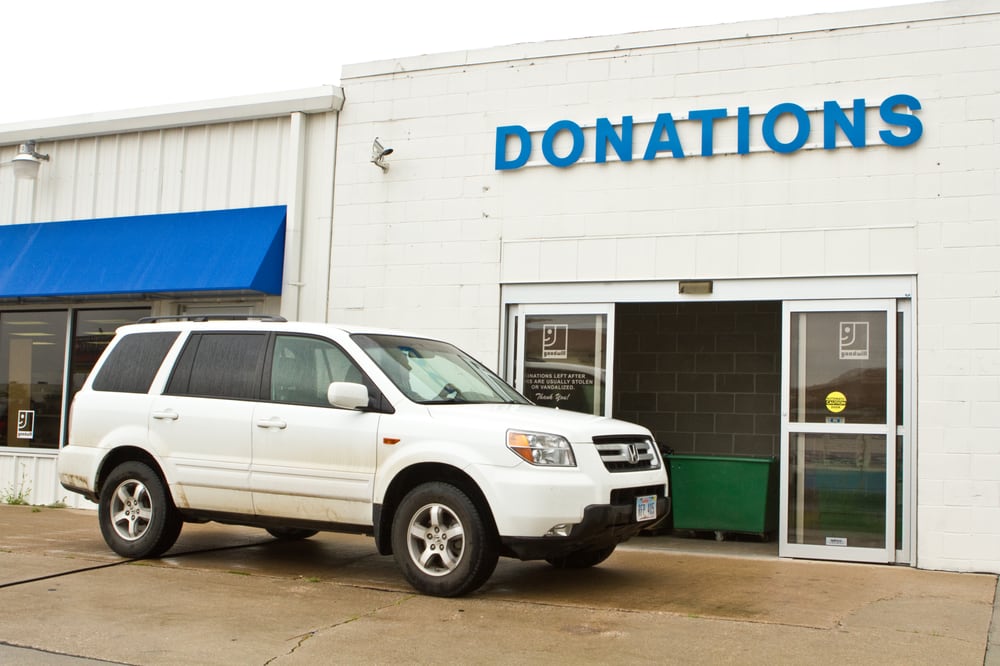 GOODWILL - Updated July 2025 - 13 Reviews - 3910 N 27th St, Lincoln ...