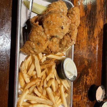 NITTY GRITTY - Updated January 2025 - 141 Photos & 266 Reviews - 223 N ...