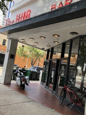 THE HUB BAR - 66 Photos & 145 Reviews - Dive Bars - 719 N Franklin St ...