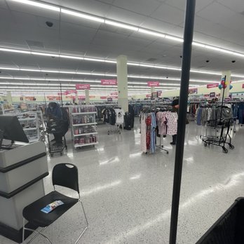 DD DISCOUNT - Updated October 2025 - 14170 Baltimore Ave, Laurel ...