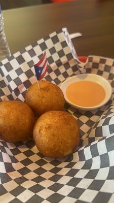 LA CASA DE IRIS PUERTO RICAN FOOD - Updated September 2025 - 137 Photos ...