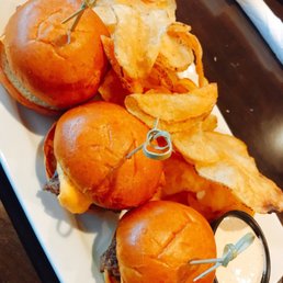 3 CORNERS GRILL & TAP - DOWNERS GROVE - Updated December 2025 - 139 ...