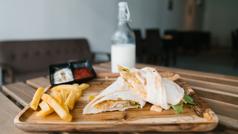 SHAMR RESTAURANT - Updated January 2025 - 20 Photos - P-7-1, Pusat ...