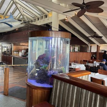 SANTA BARBARA FISHOUSE - Updated February 2025 - 1781 Photos & 1418 ...