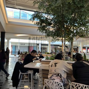 LOUGHEED TOWN CENTRE STATION - Updated December 2025 - 31 Photos - 9755 ...