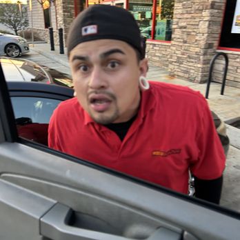 AUTOZONE AUTO PARTS - Updated December 2025 - 26 Reviews - 501 E Los ...