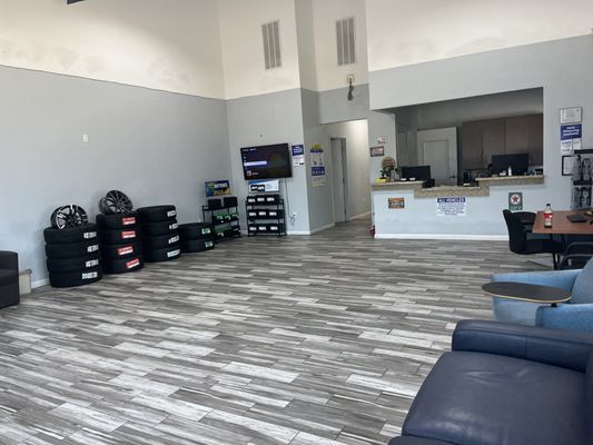 AUTO DALLAS SERVICE CENTER - Updated November 2025 - 11 Photos - 2647 W ...