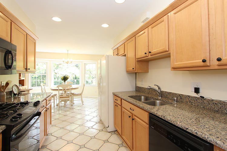 DANA SCANLON - 19 Photos - 7801 Woodmont Ave, Bethesda, Maryland - Real ...