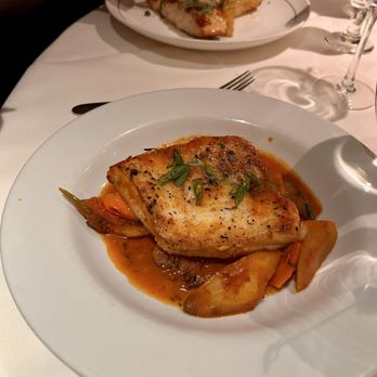 AVRA 48TH STREET - Updated April 2025 - 942 Photos & 1100 Reviews - 141 ...