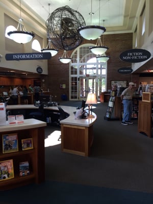 COLUMBUS METROPOLITAN LIBRARY - NEW ALBANY BRANCH - Updated October ...