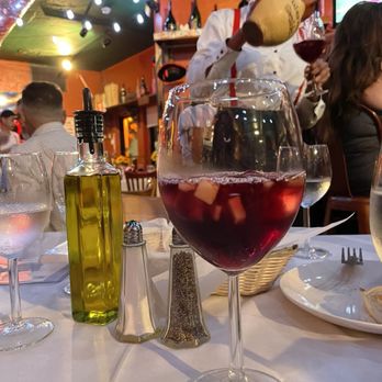 LA TABERNA GIRALDA - Updated July 2025 - 389 Photos & 221 Reviews - 254 ...