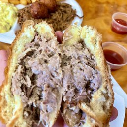 CURRITUCK BBQ - Updated November 2025 - 255 Photos & 386 Reviews - 4467 ...