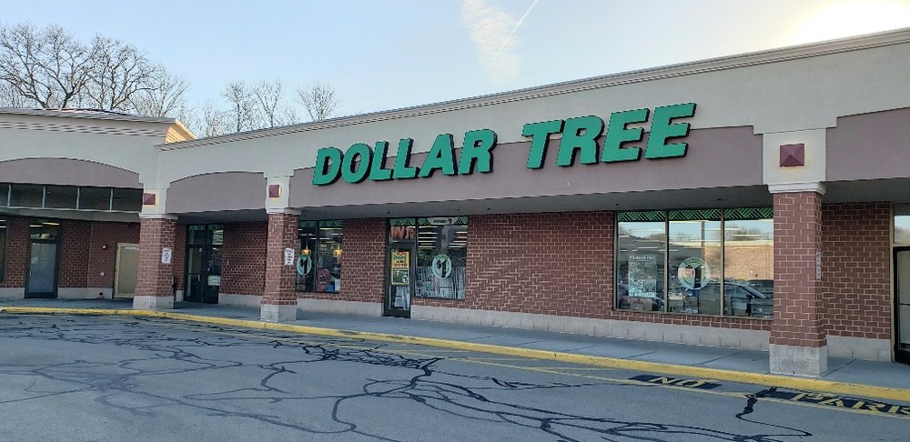 DOLLAR TREE - Updated August 2025 - 14 Photos - 20 Roche Brothers Way ...