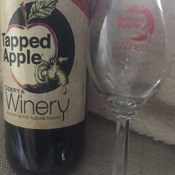 TAPPED APPLE CIDERY & WINERY - Updated October 2025 - 131 Photos & 100 ...