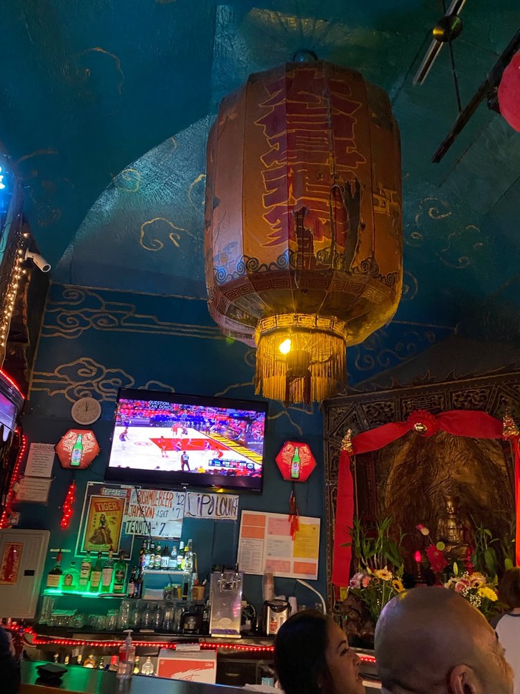 LI PO COCKTAIL LOUNGE - 660 Photos & 665 Reviews - Dive Bars - 916 ...
