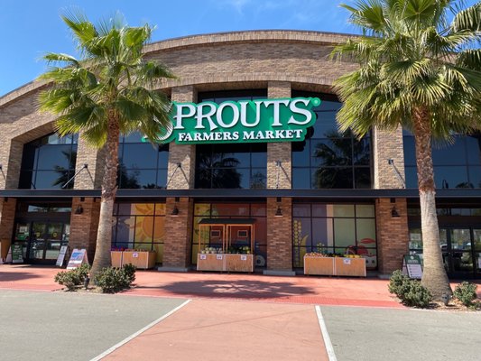 SPROUTS FARMERS MARKET - Updated December 2024 - 393 Photos & 203 ...