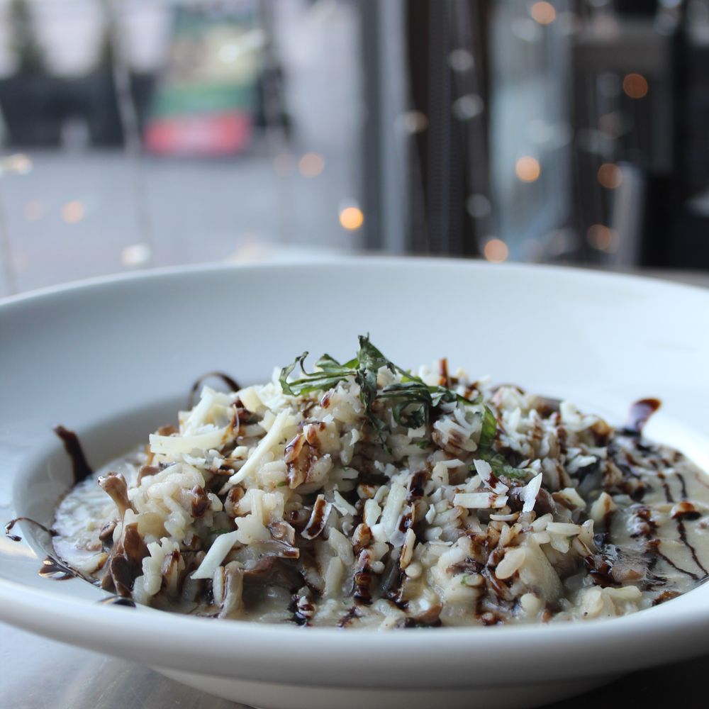 UCCELLO’S RISTORANTE - GRANDVILLE - Updated February 2025 - 152 Photos ...