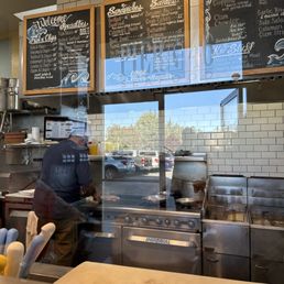 PIER 46 SEAFOOD MARKET & RESTAURANT - Updated November 2025 - 665 ...